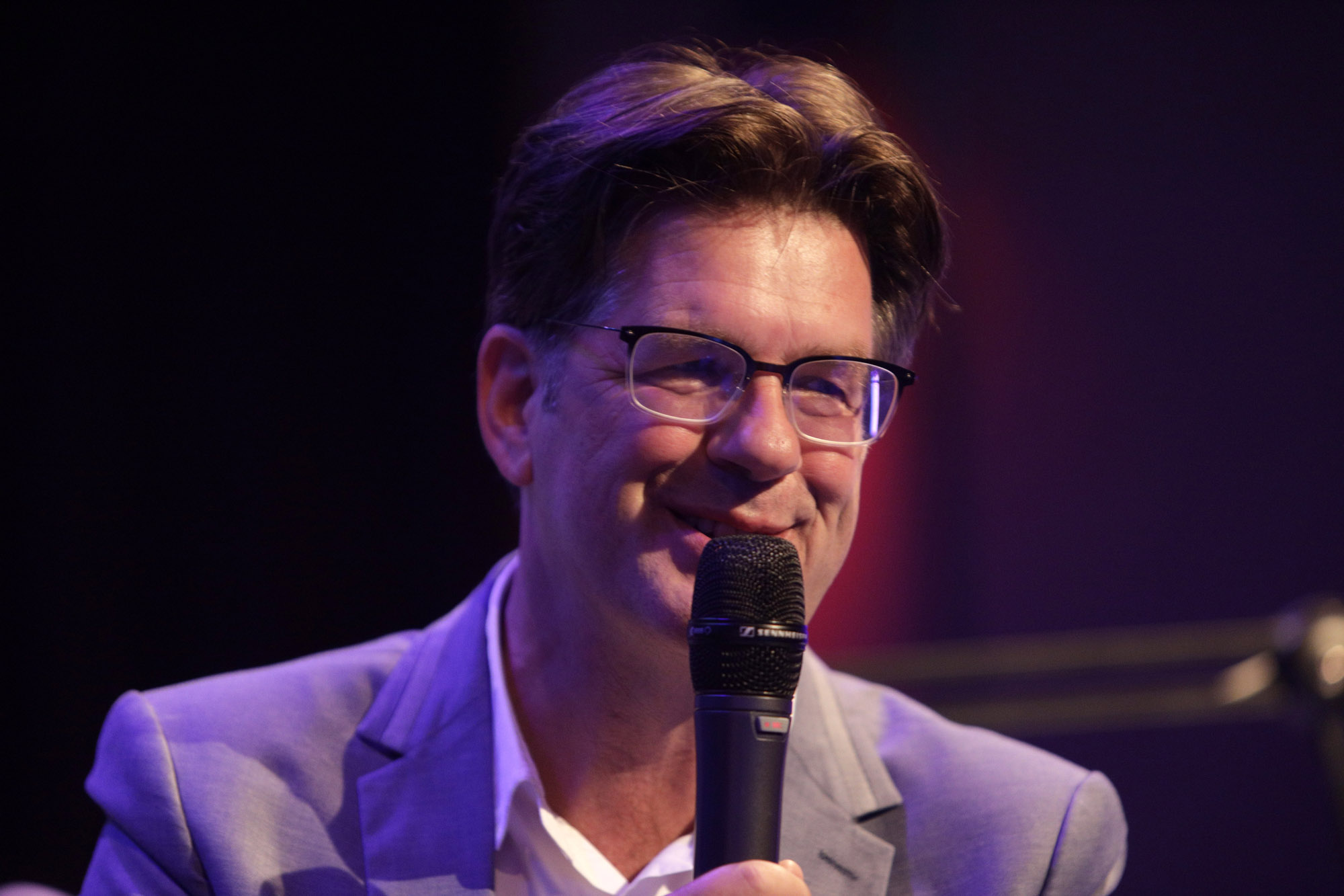 BOEKBLAD - Vaktijdschrift voor boekhandel, uitgeverij, auteurs en ...