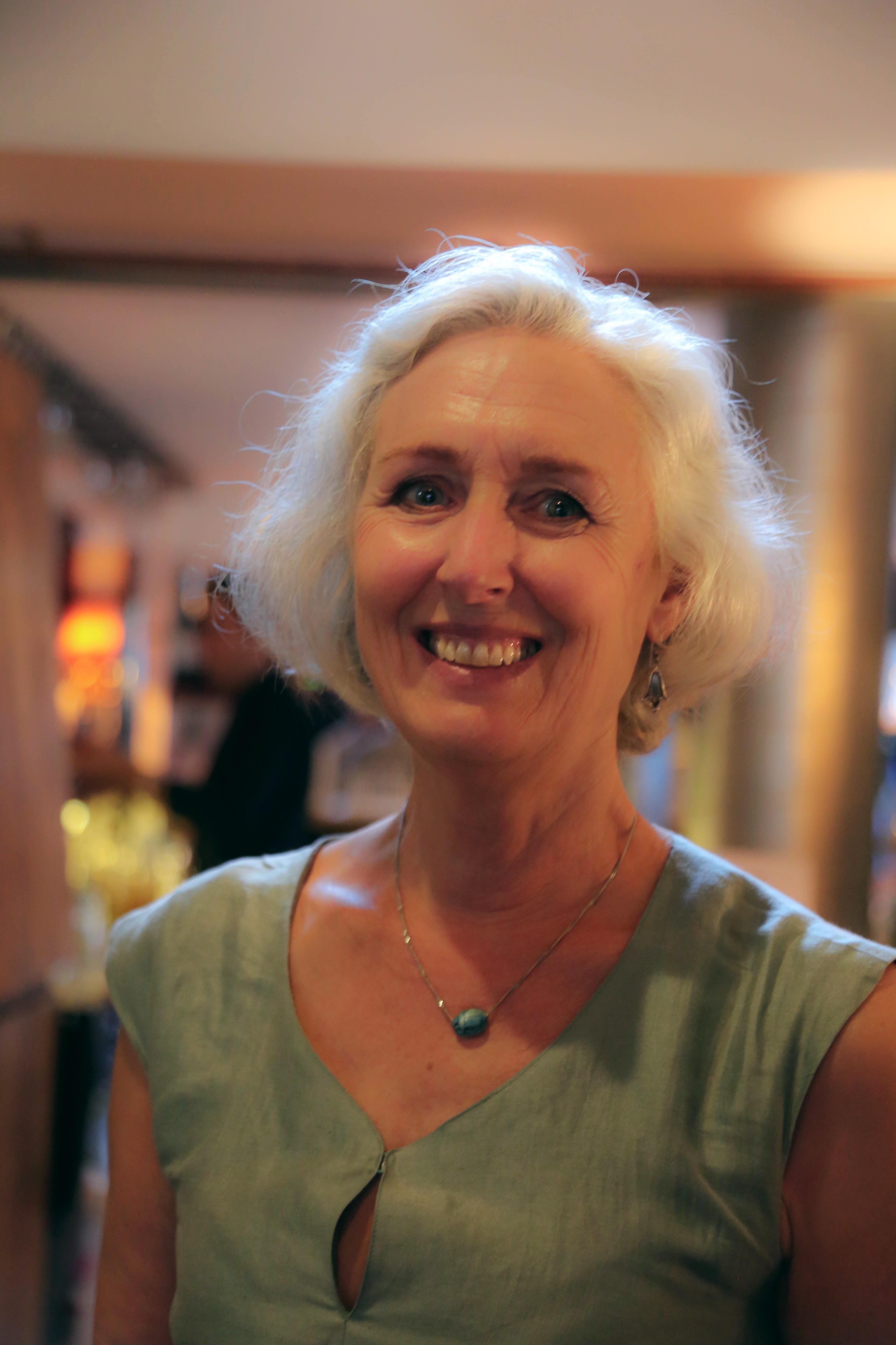 BOEKBLAD - Vaktijdschrift voor boekhandel, uitgeverij, auteurs en ...