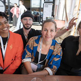 BOEKBLAD - Vaktijdschrift voor boekhandel, uitgeverij, auteurs en ...