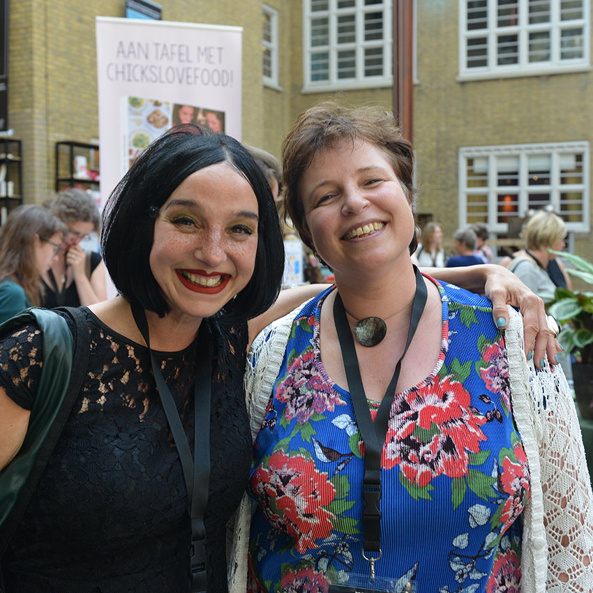 BOEKBLAD - Vaktijdschrift voor boekhandel, uitgeverij, auteurs en ...